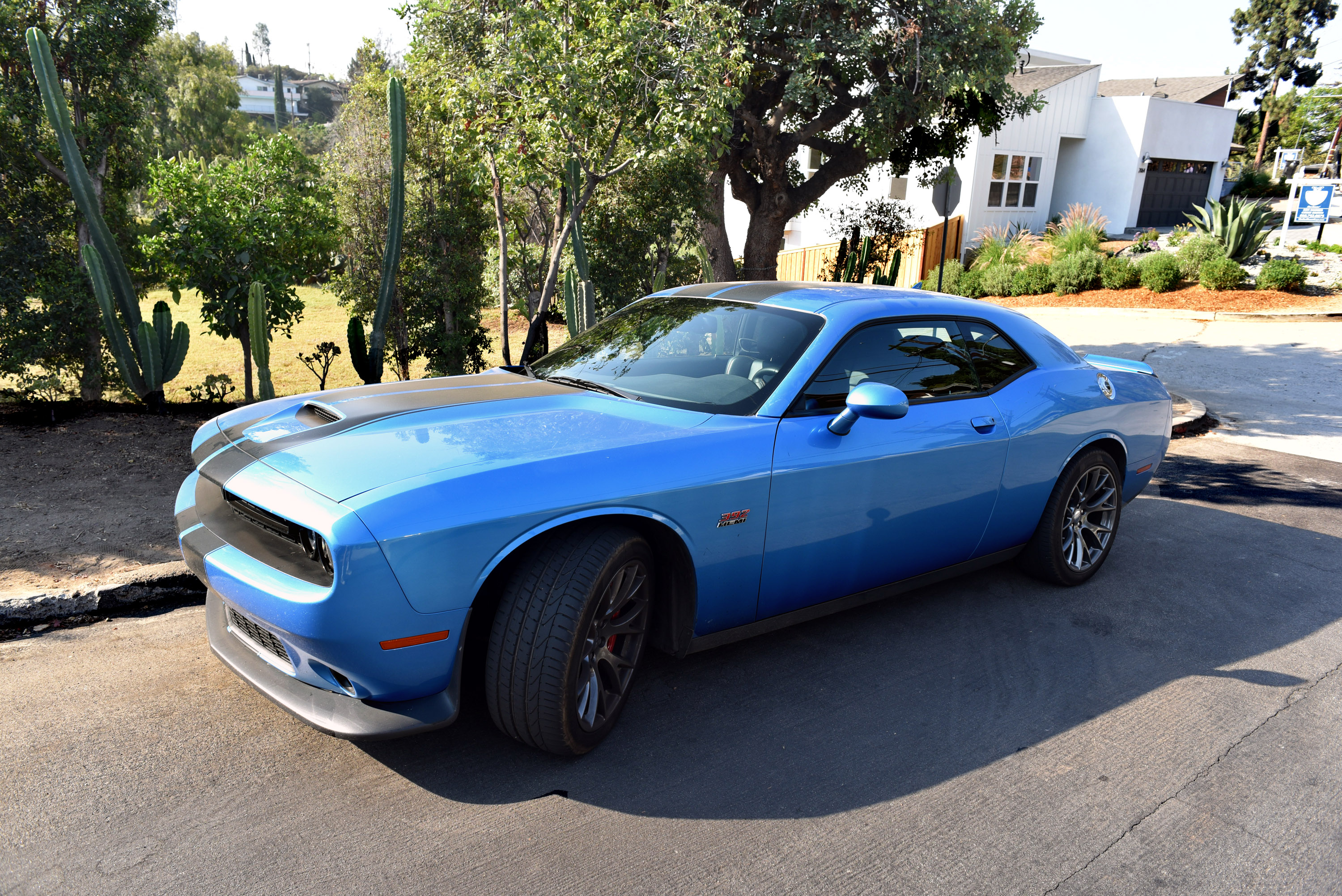 2016 Dodge Challenger SRT 392 Test Drive and Review – The Review Garage