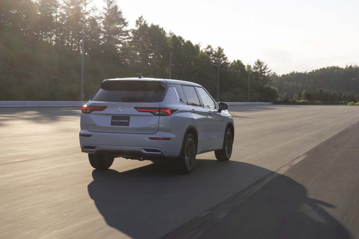 Relaxing Ride, Good Acceleration and Above-Average Warranty Are ...
